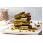Pistachio Kunafa Chocolate Bar – Premium Middle Eastern Dessert Chocol